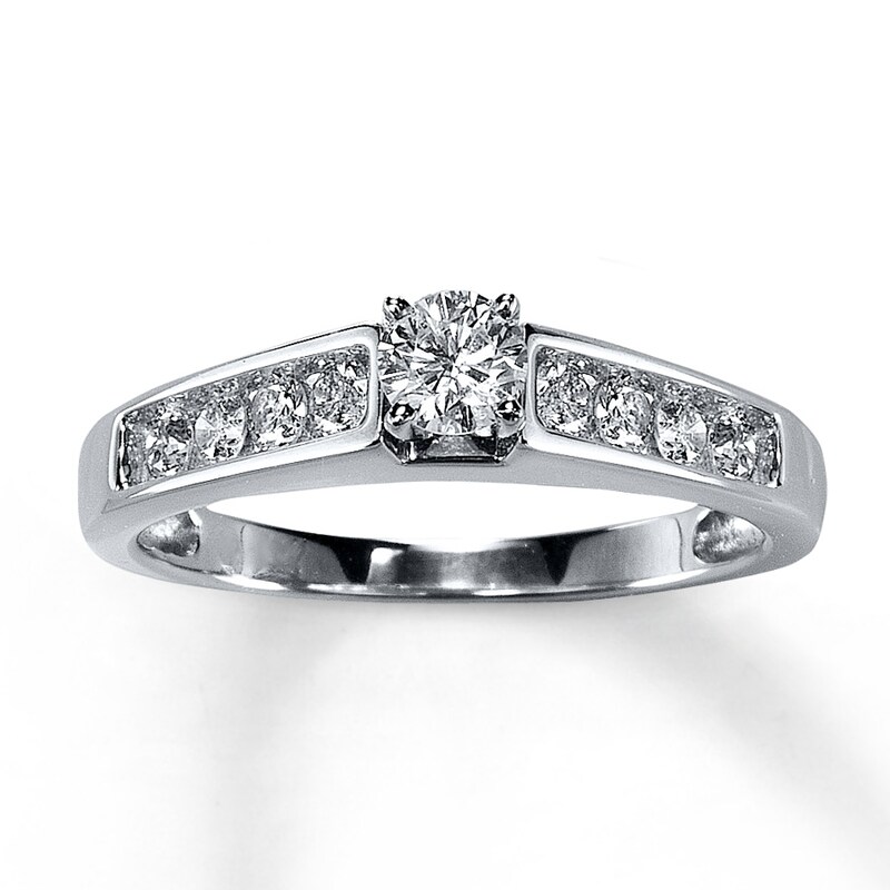 Previously Owned Ring 5/8 ct tw Diamonds 14K White Gold | Kay Outlet